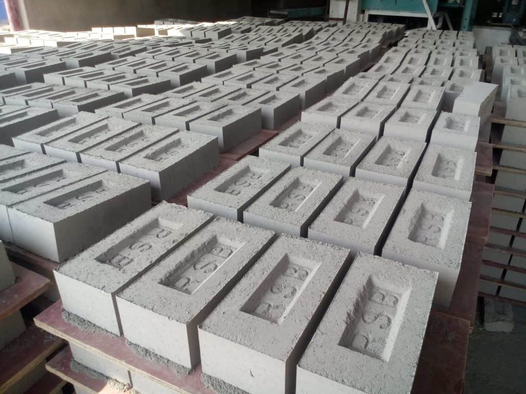 Fly Ash Bricks Advantages Disadvantages Manufacturing Process Fly Ash Bricks Advantages Disadvantages Manufacturing Process